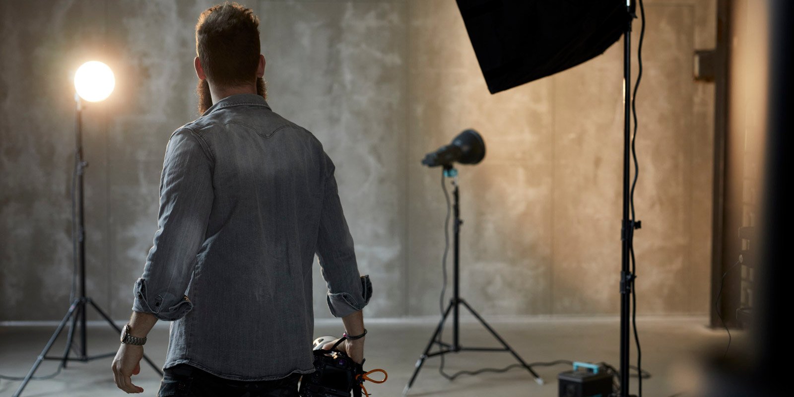 OM OS | Moment Studio